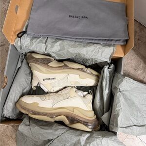 Balenciaga | Shoes | Balenciaga Mens Triple S Clear Sole In White ...